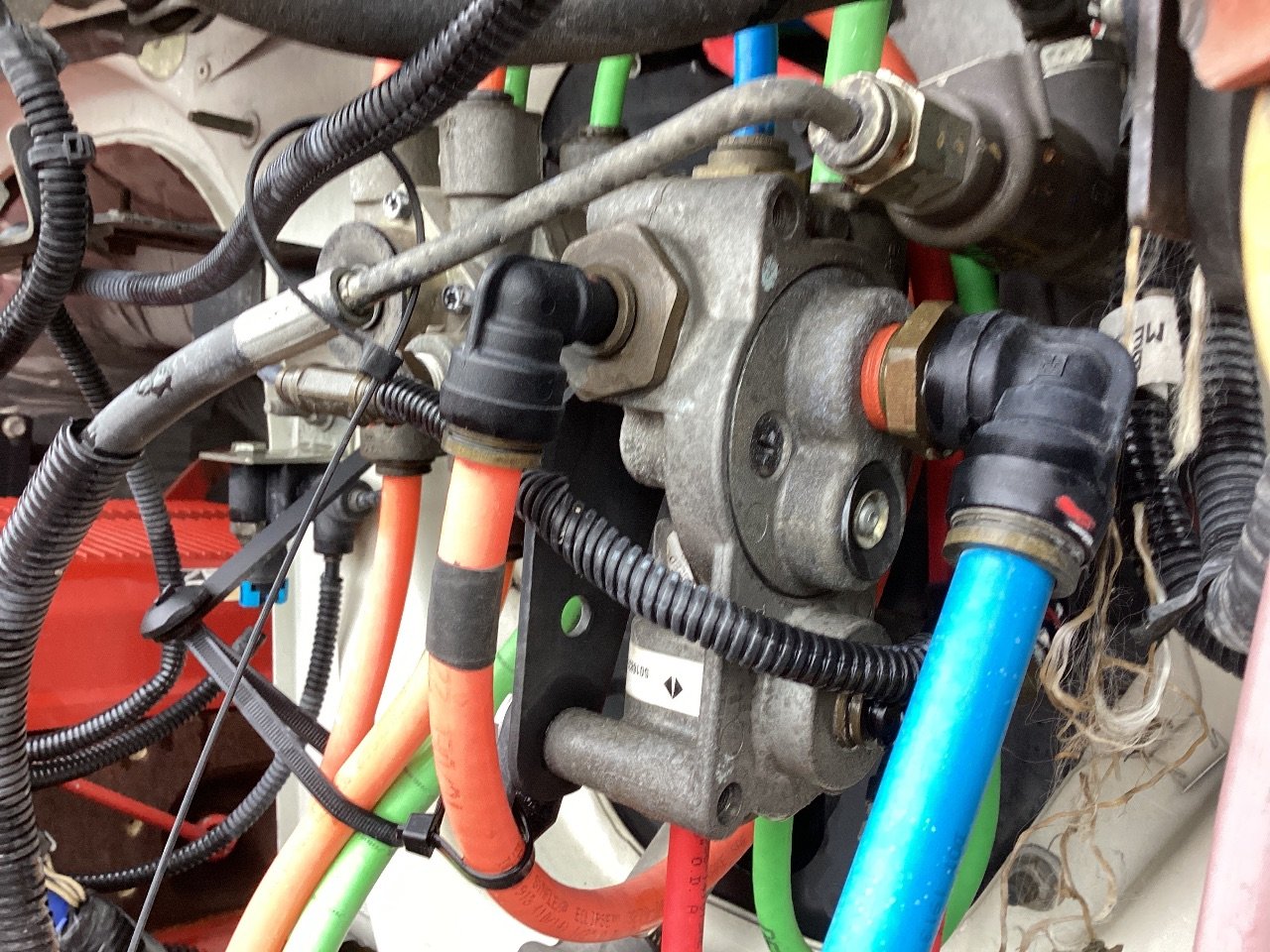 Bendix 802804 Air Valve for Sale