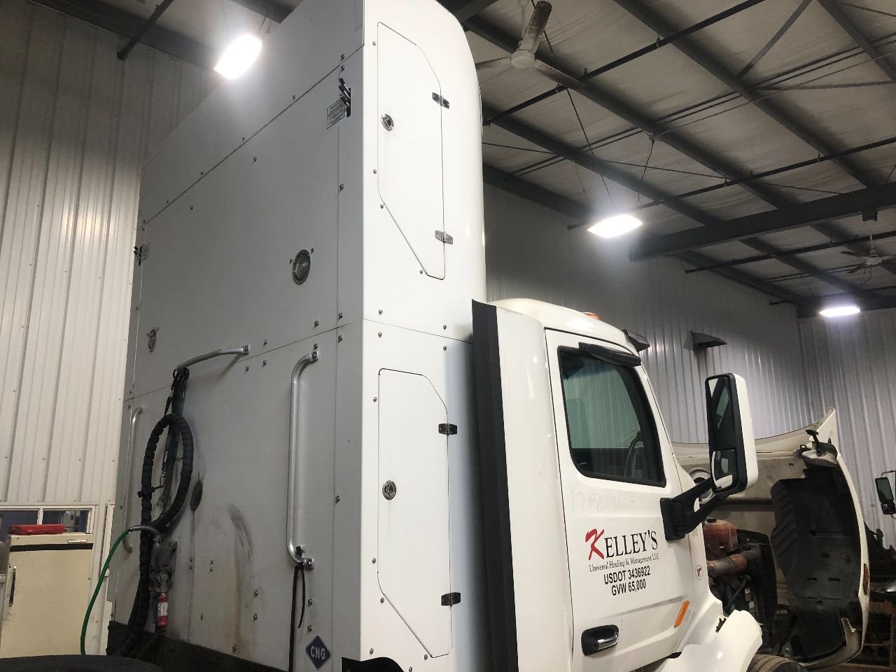 Peterbilt 579 Fuel Tank for Sale