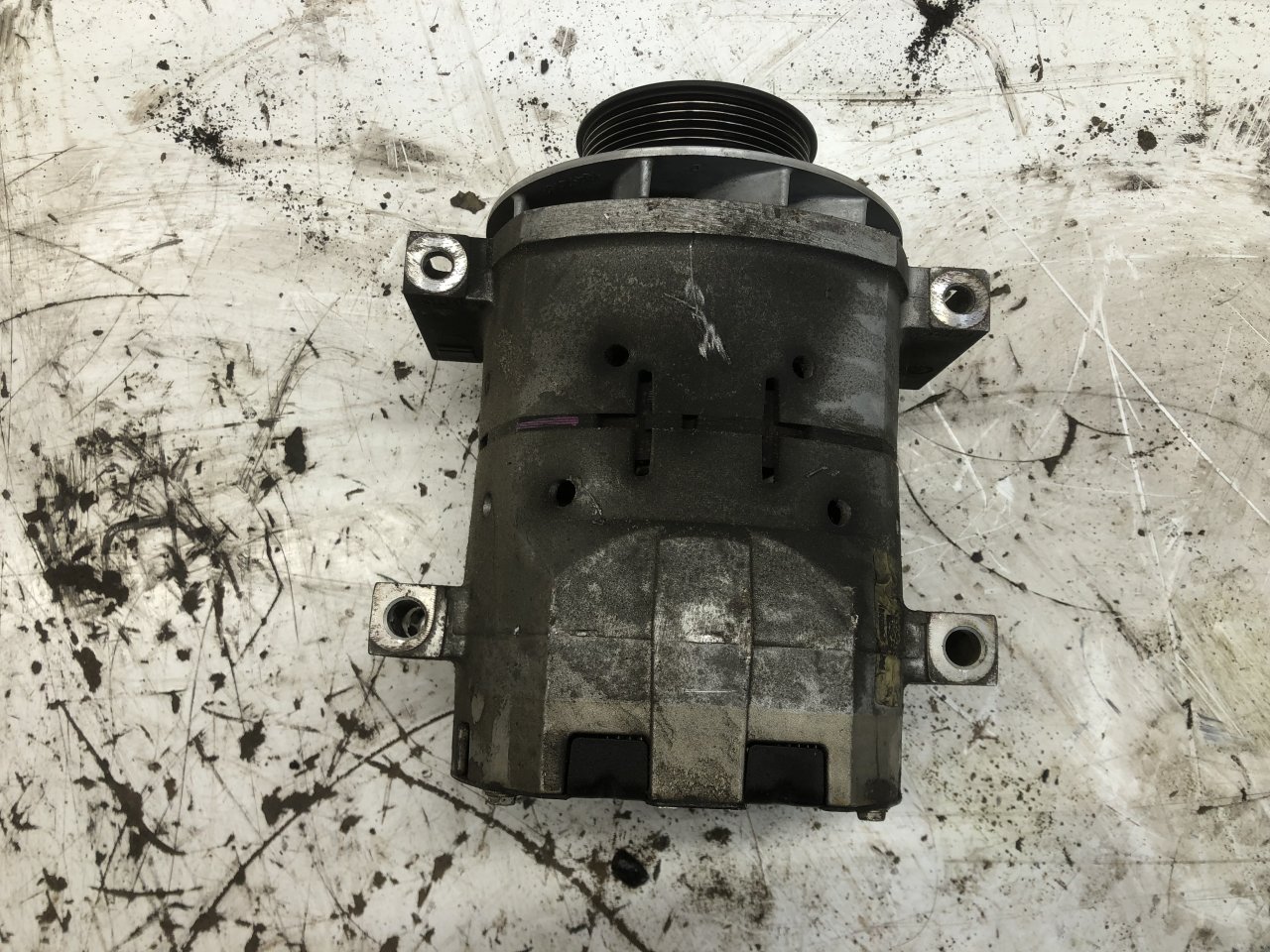 8600247 | Mack ANTHEM (AN) Alternator for Sale