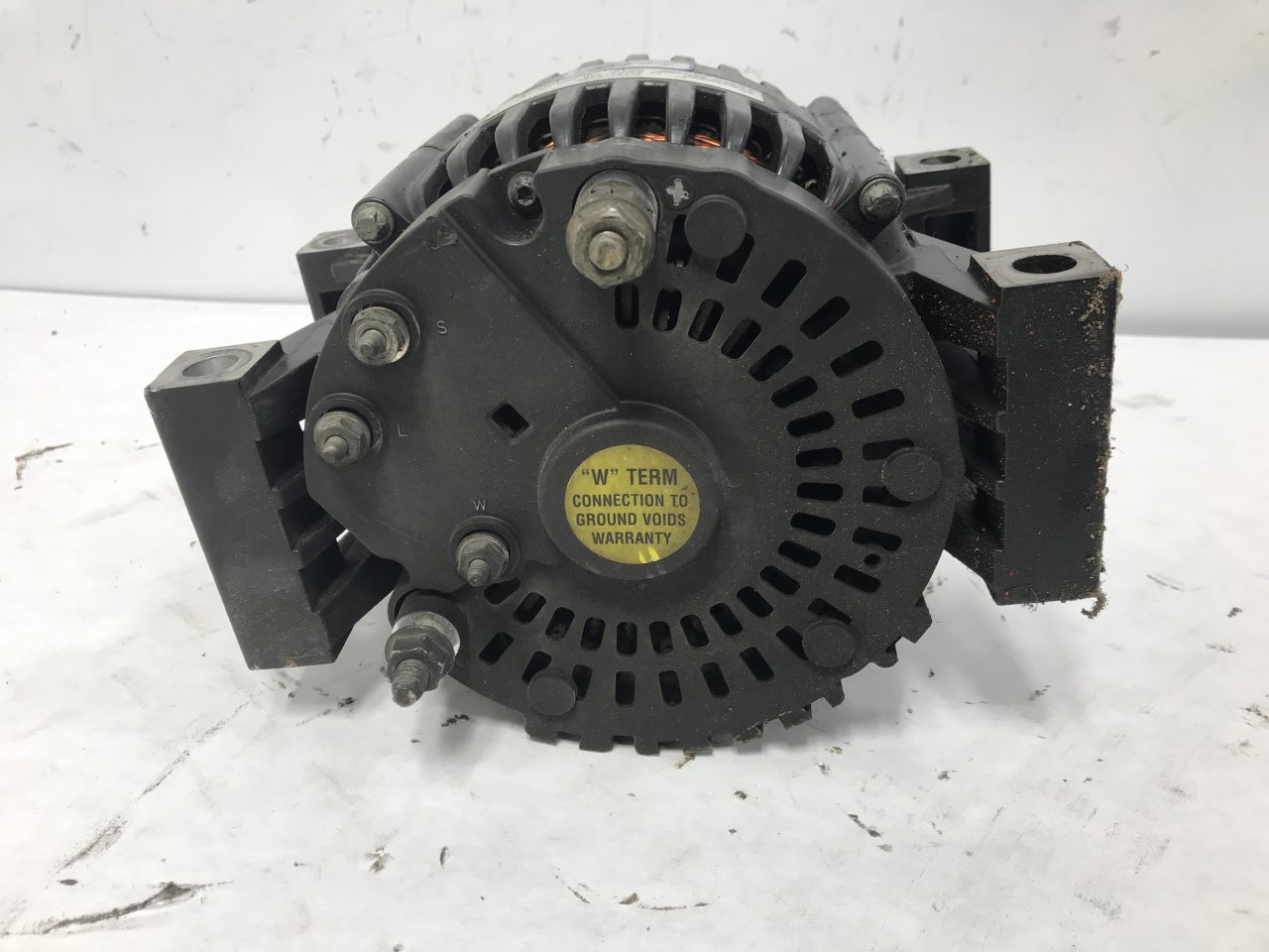 4022170C92 | International LONESTAR Alternator for Sale