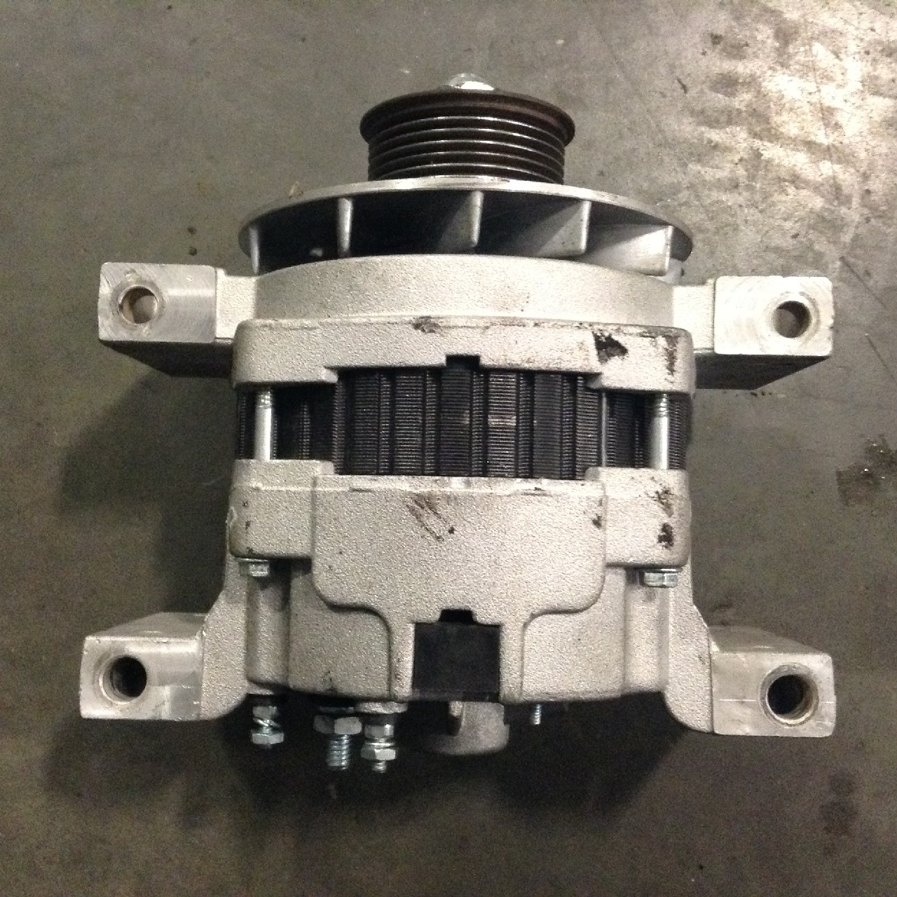 19020338 | Freightliner M2 100 Alternator for Sale