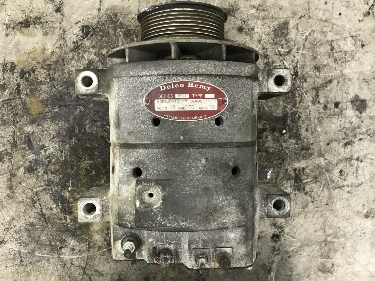 860012 | Volvo VNL Alternator for Sale