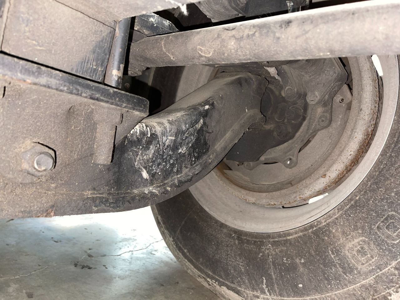 Hendrickson 70952-002 Front Axle Assembly for Sale