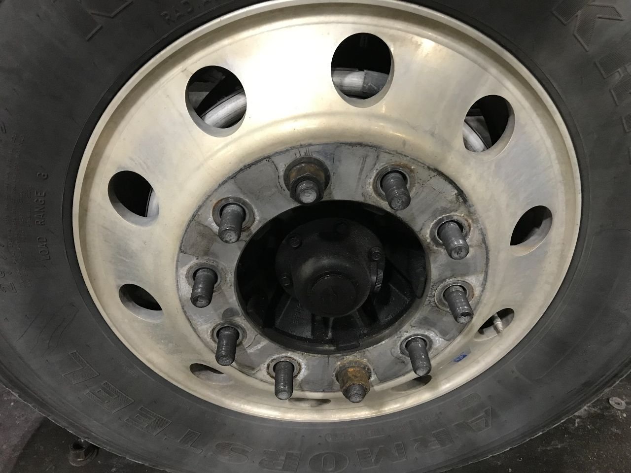 Eaton 823209 Front Axle Assembly for Sale