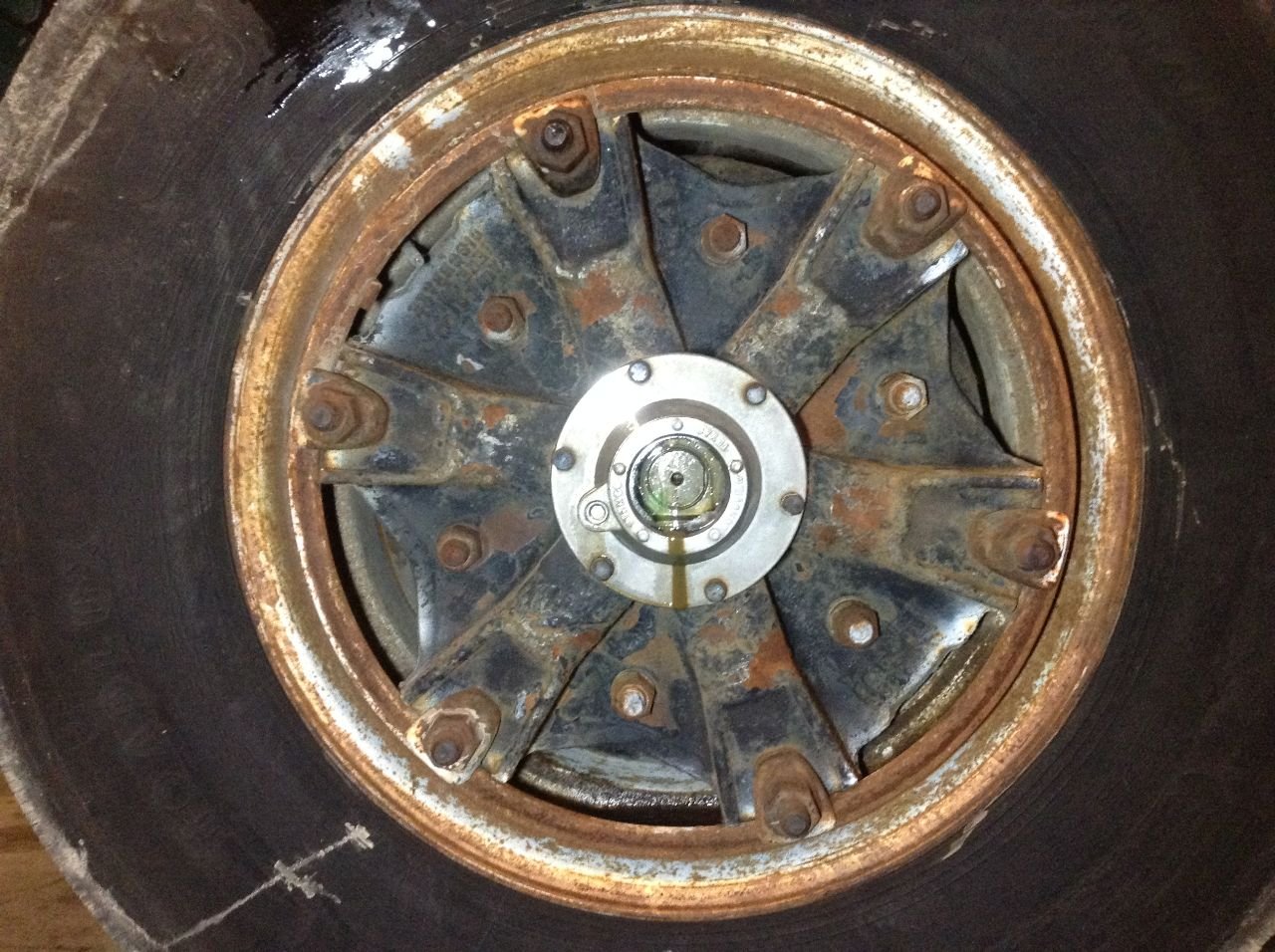 Mack FA536C Front Axle Assembly for Sale