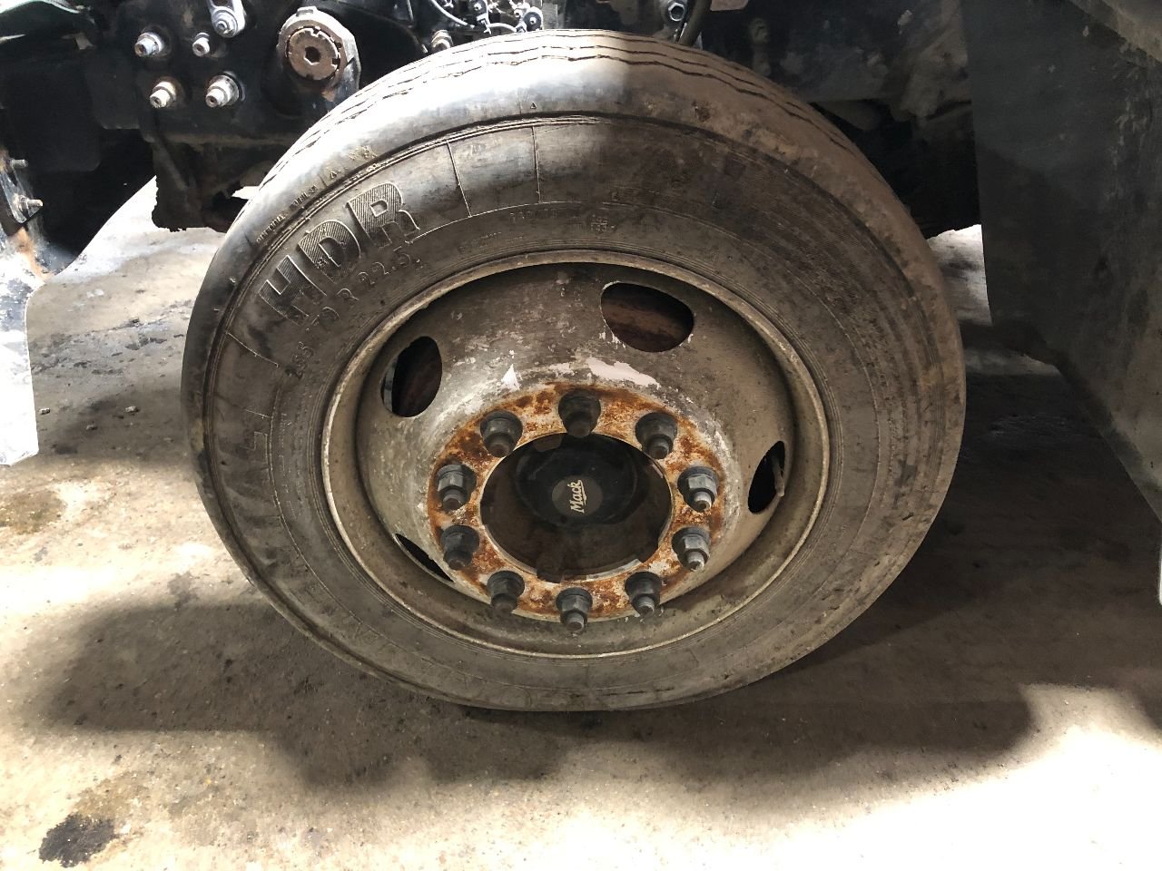 Mack FAW18 Front Axle Assembly for Sale