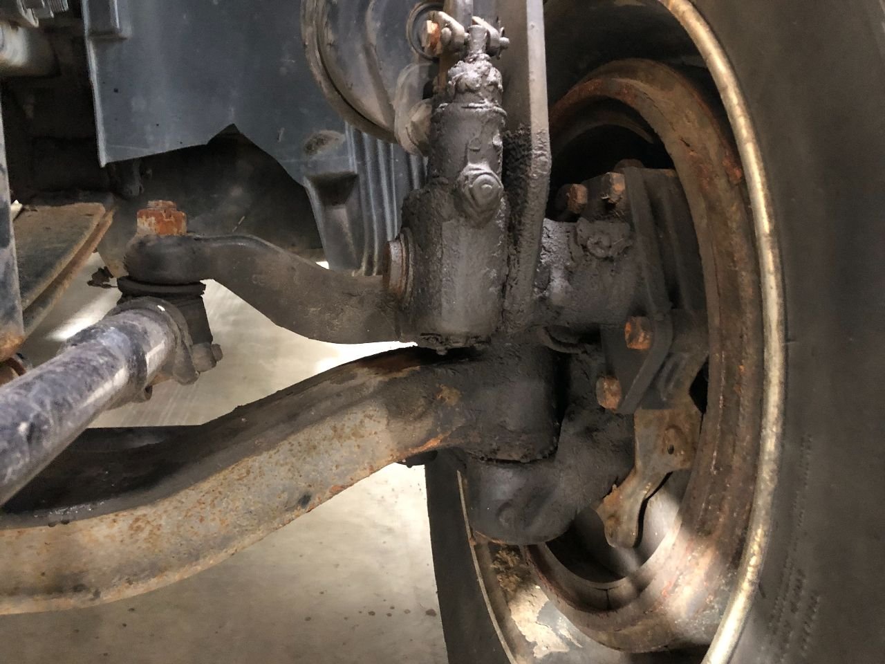 Volvo FXL14.6 Front Axle Assembly for Sale