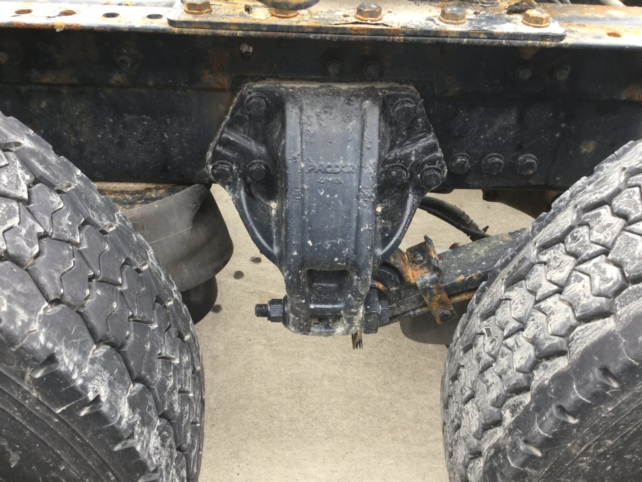 Eaton DSP41 Axle Housing (Front / Rear) for Sale