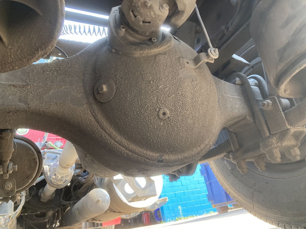 AVH07011719 | Meritor RD20145 Axle Housing for Sale