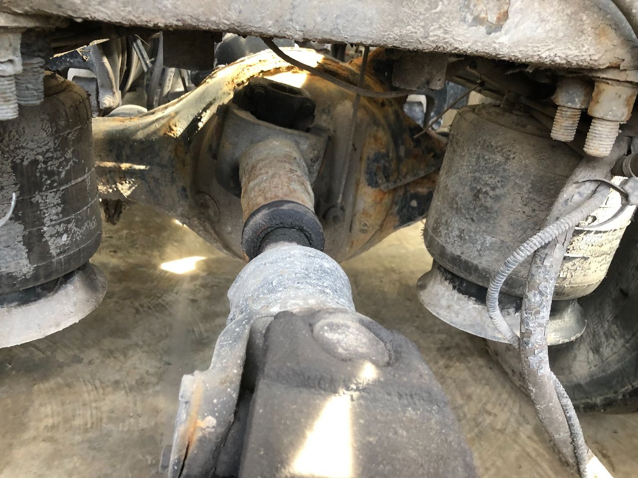Alliance Axle RT40.0-4 Axle Housing for Sale