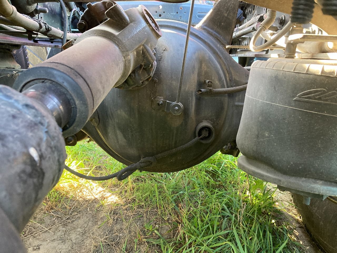 0A6813504330 | Alliance Axle RT40.0-4 Axle Housing for Sale