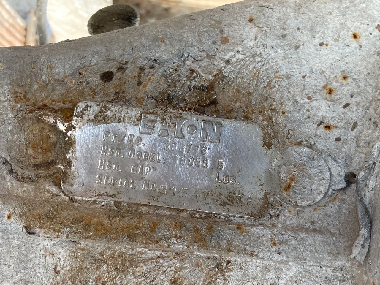 303776 | Eaton 19050S Axle Housing (Rear) for Sale