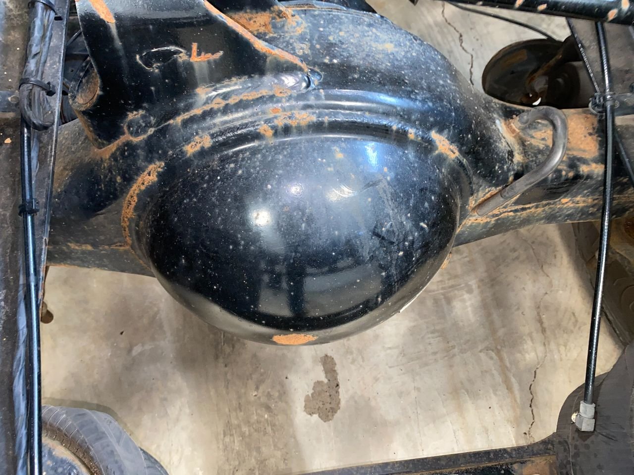 Meritor MR2014X Axle Housing (Rear / Rear) for Sale