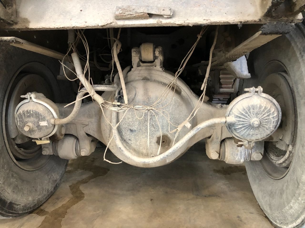 International RA474 Axle Housing (Rear) for Sale