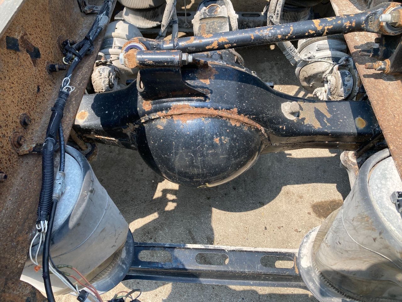 AVH05040499 | Meritor RR20145 Axle Housing (Rear) for Sale