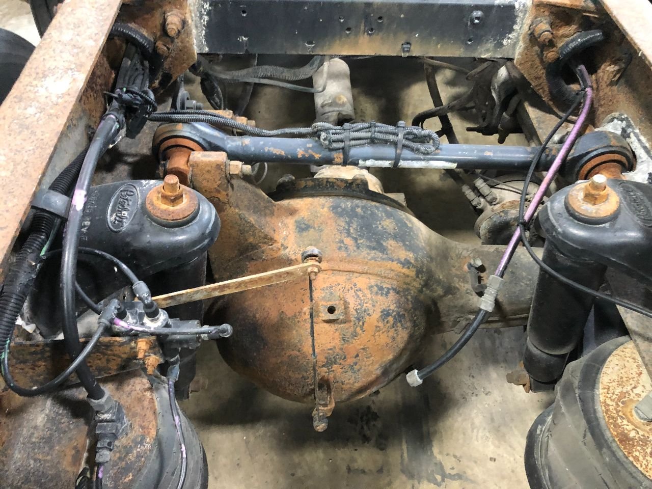 217008 | Eaton RSP40 Axle Housing (Rear) for Sale