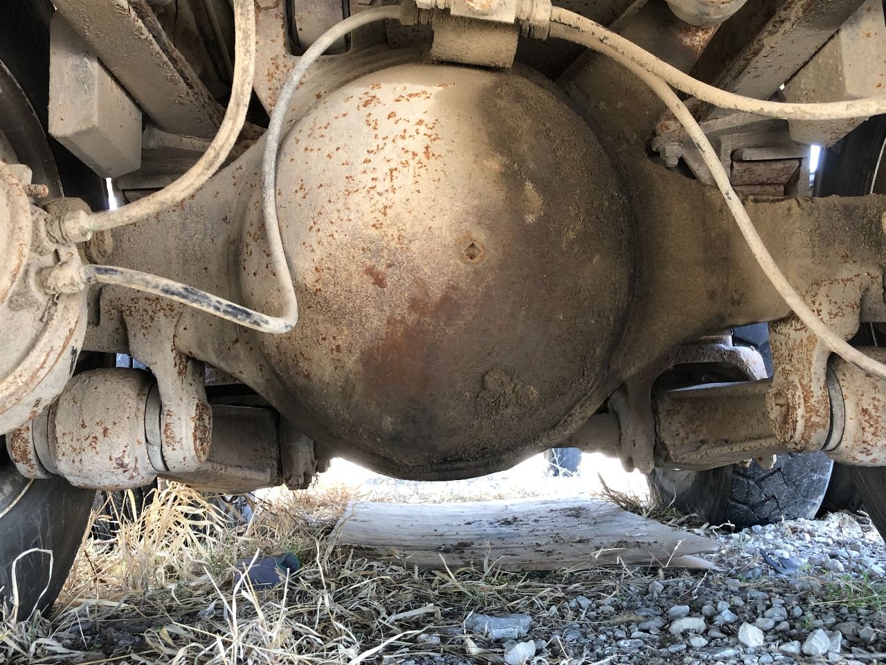 Meritor SSHR Axle Housing (Rear) for Sale