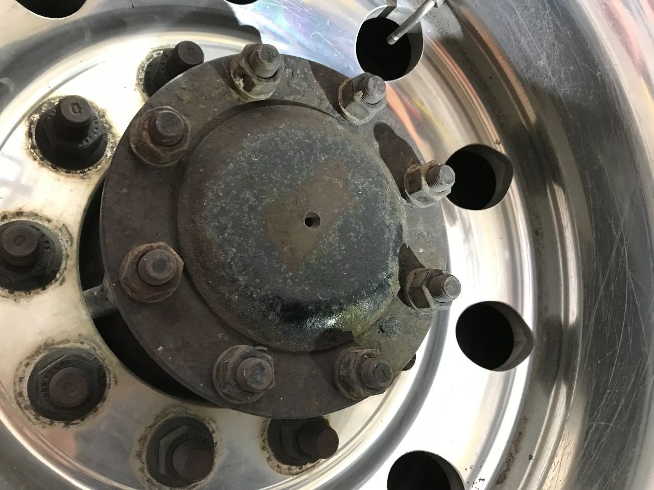 Mack 21191871 Axle Shaft for Sale