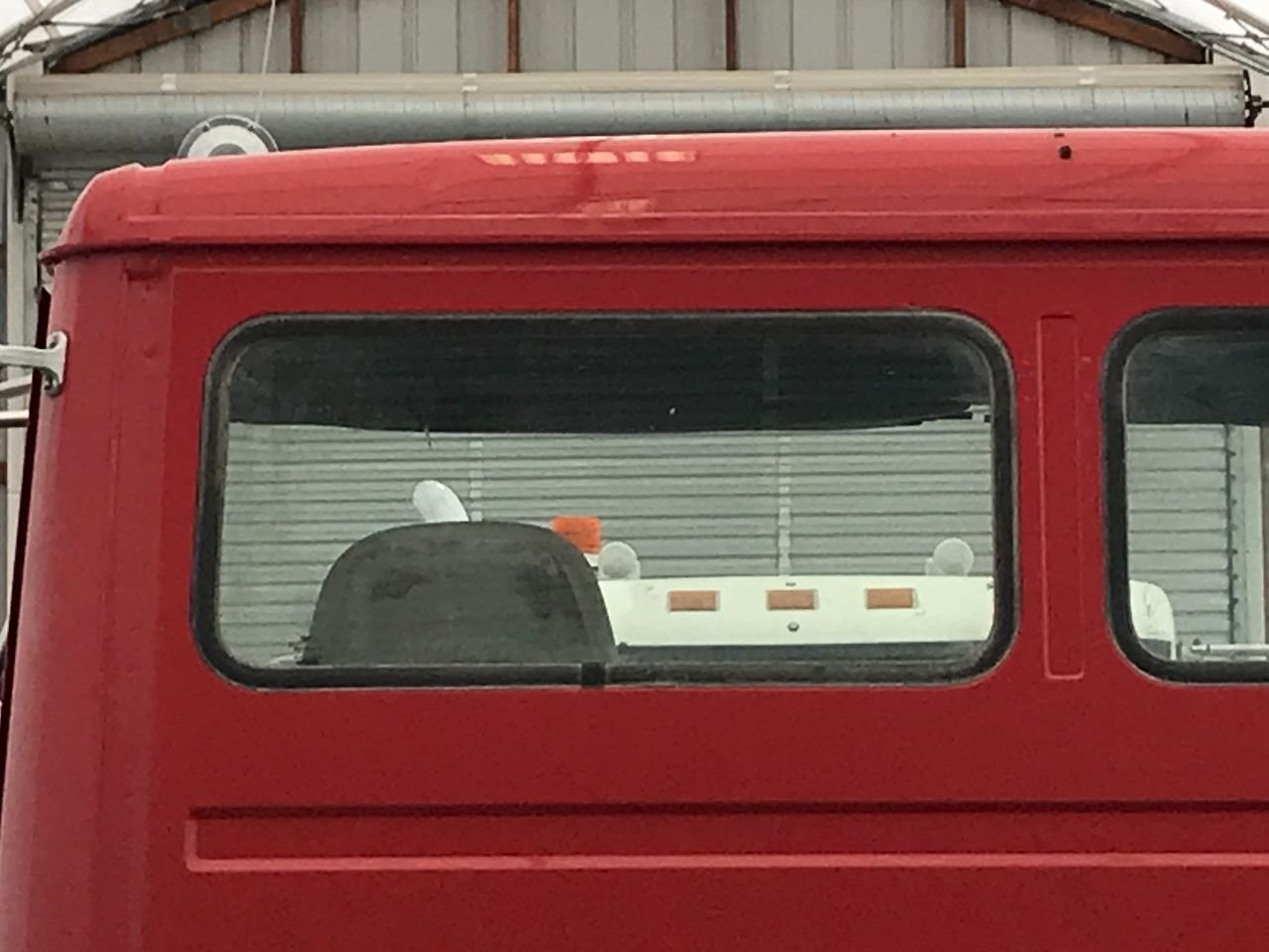 Freightliner FL80 Back Glass for Sale