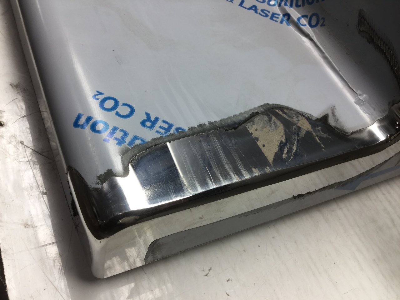 01-050142 | Peterbilt 389 Battery Box for Sale