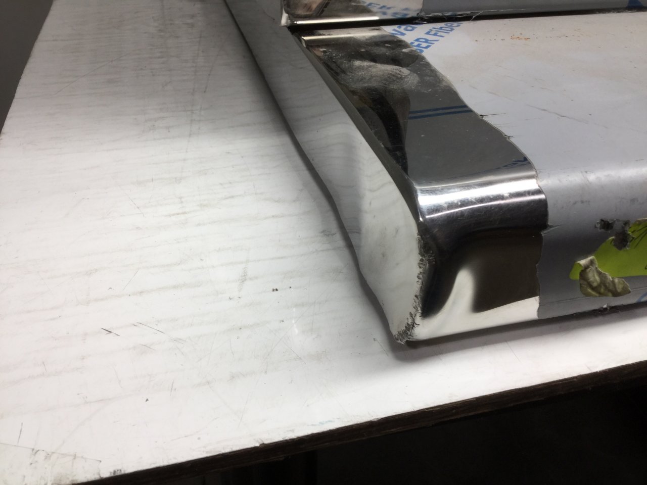 01-05153000 | Peterbilt 389 Battery Box for Sale