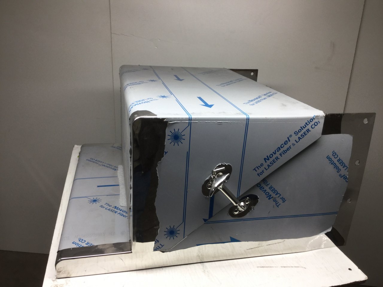 01-05153000 | Peterbilt 389 Battery Box for Sale