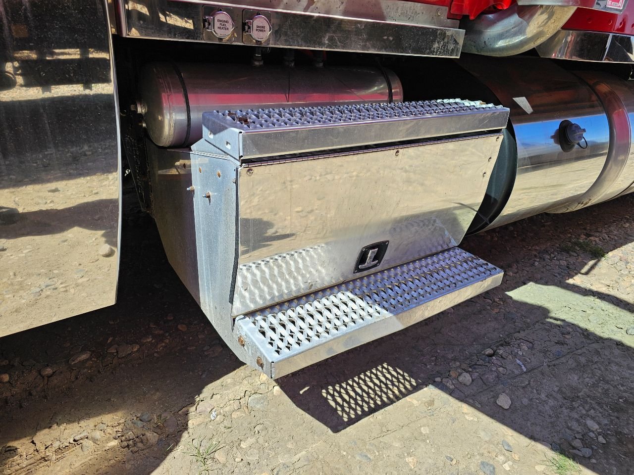 Peterbilt 567 Battery Box for Sale