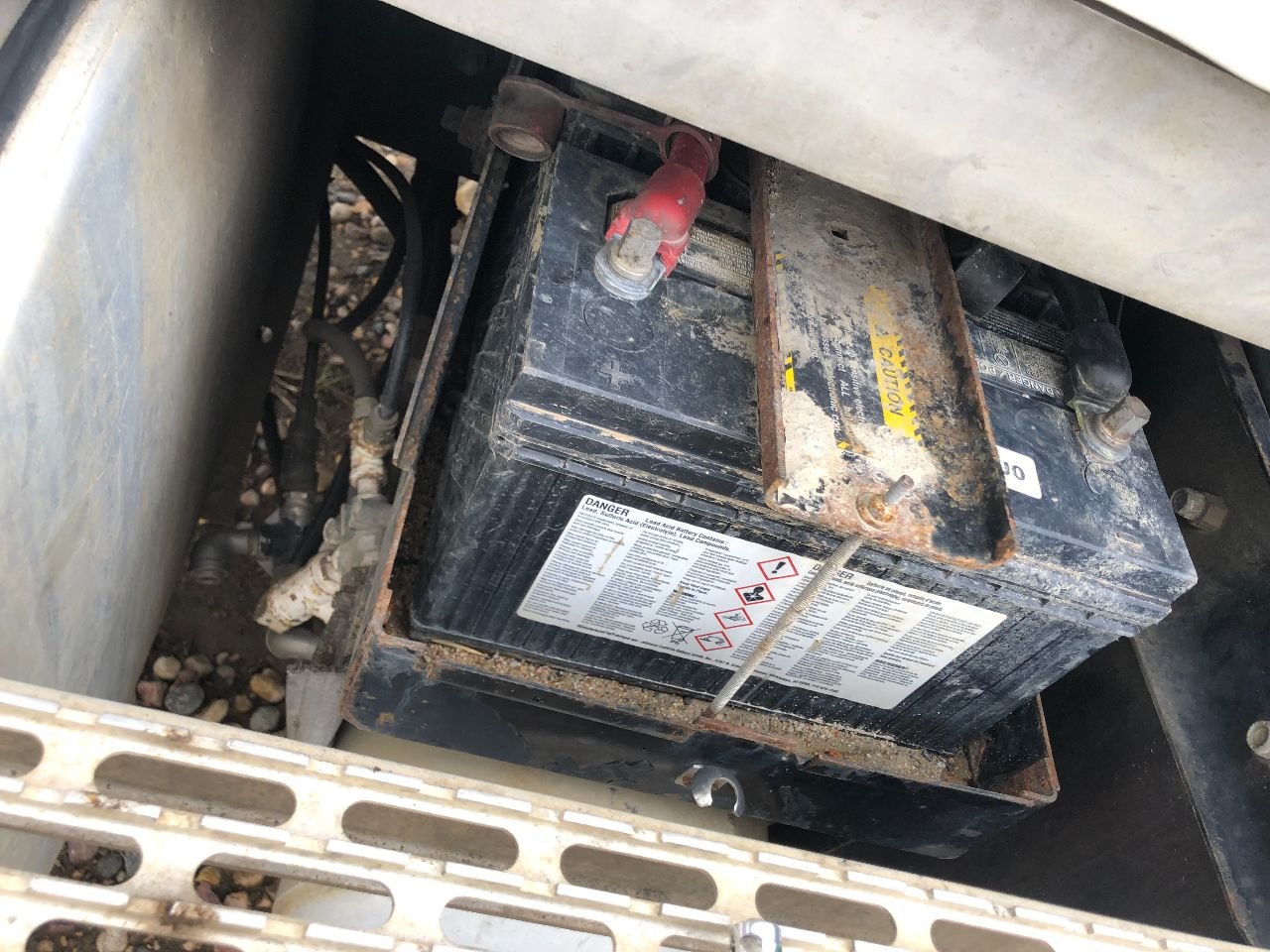 Mack CL600 Battery Box for Sale