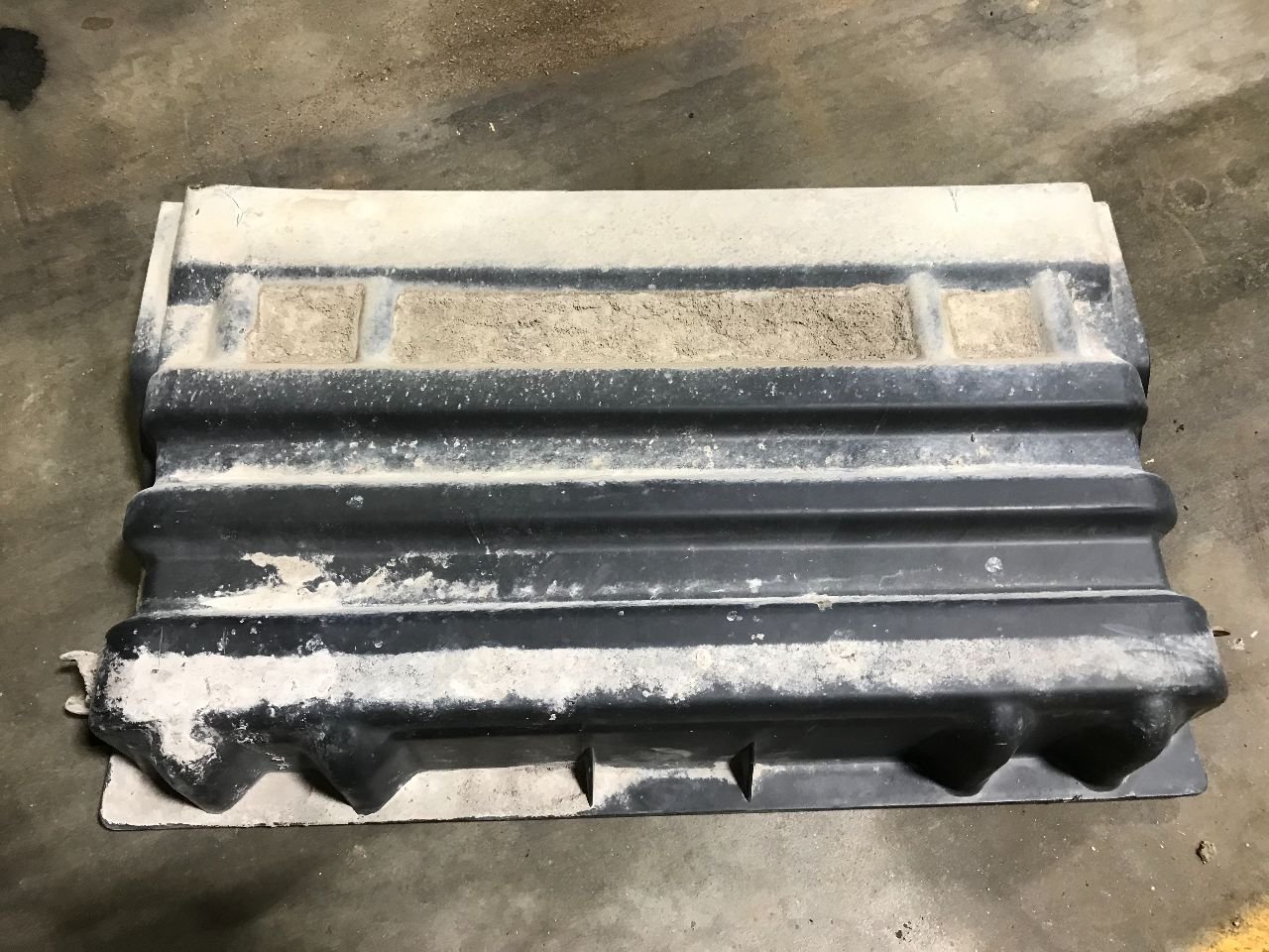 Ford F750 Battery Box Cover for Sale