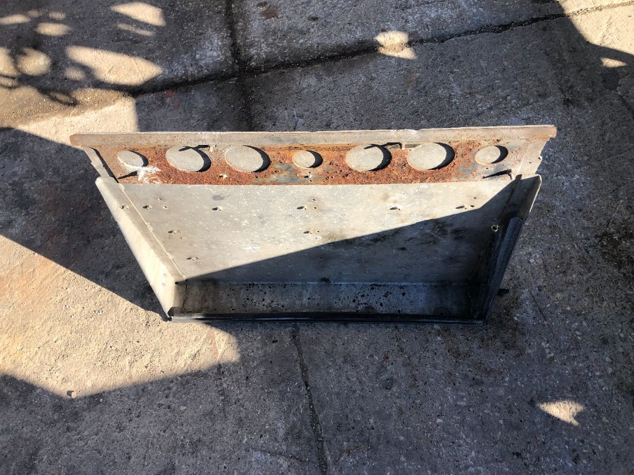 Freightliner FLD120 CLASSIC Battery Box Cover for Sale