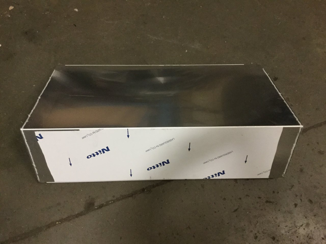 03-0501103BLM | Freightliner FLD120 Battery Box Cover for Sale