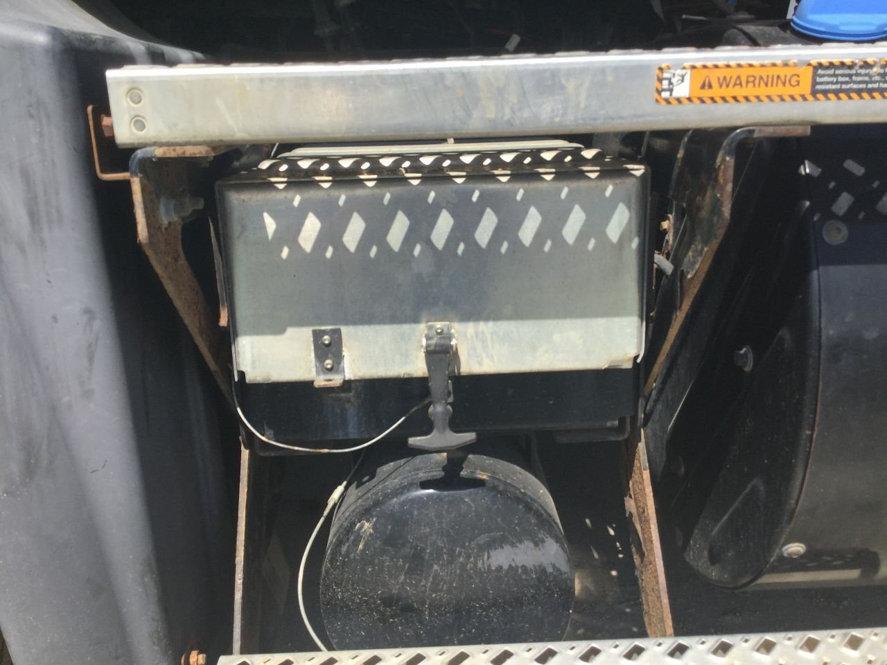 Mack PI (PINNACLE) Battery Box for Sale
