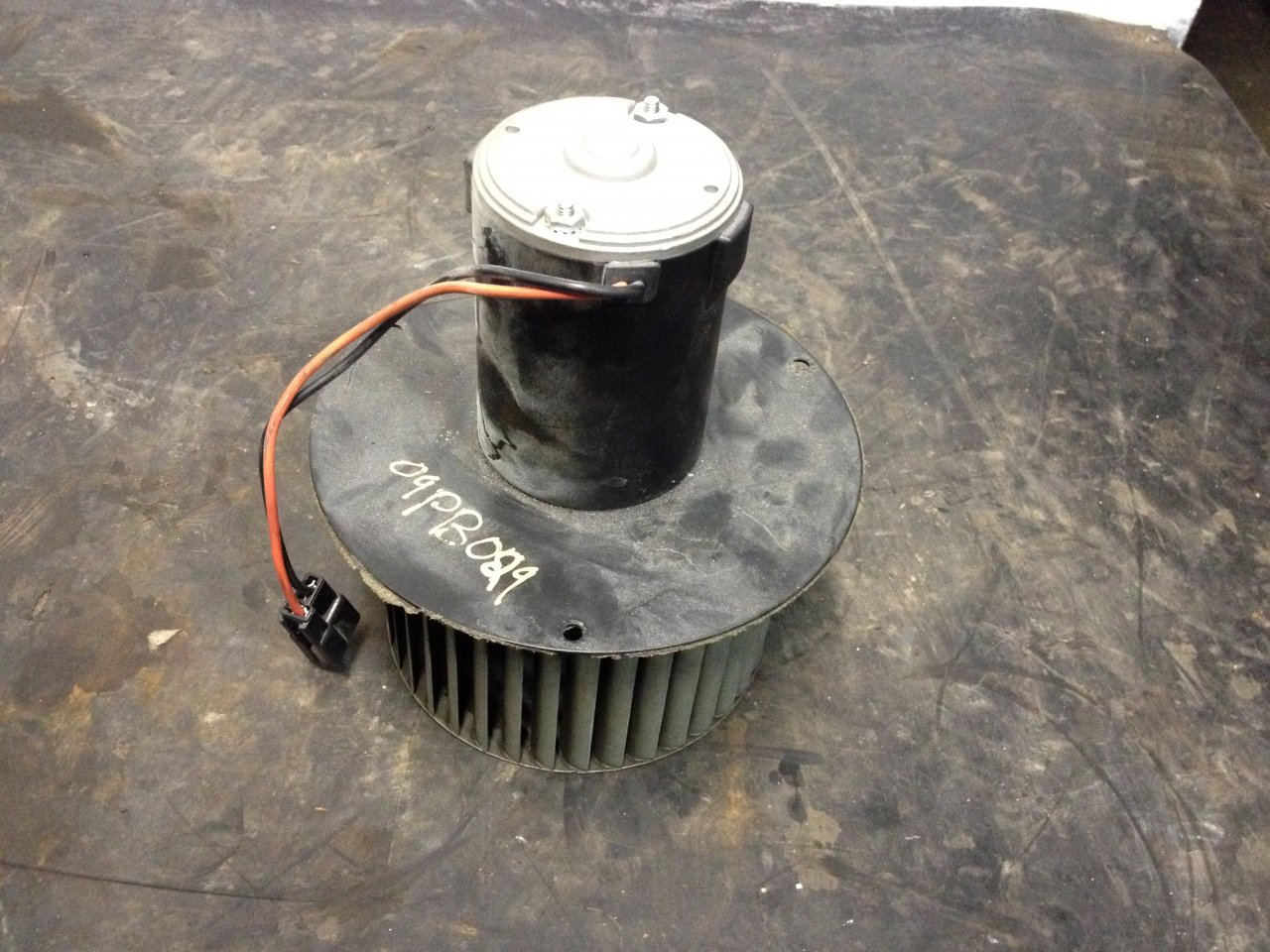 SR2000010 | Peterbilt 388 Blower Motor (HVAC) for Sale