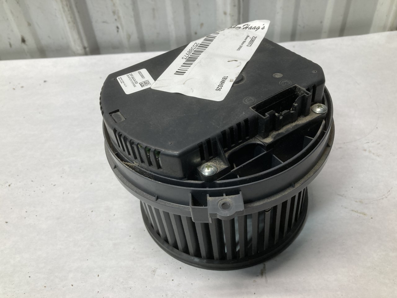 DRF-84A34-005 | Freightliner CASCADIA Blower Motor (HVAC) for Sale