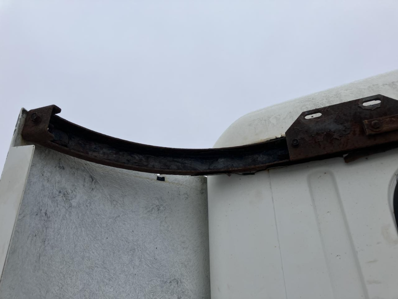 Mack CH600 Bracket, Fairing for Sale