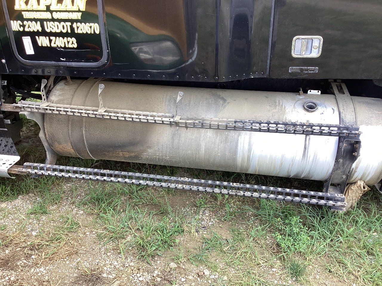 Freightliner COLUMBIA 120 Bracket, Fairing for Sale