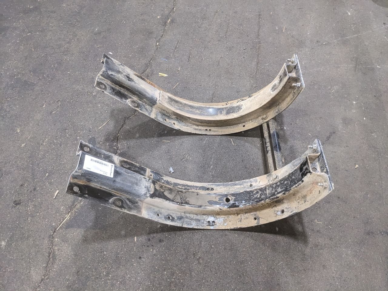 K85-6000-002 | Kenworth T880 Bracket, Fuel Tank for Sale