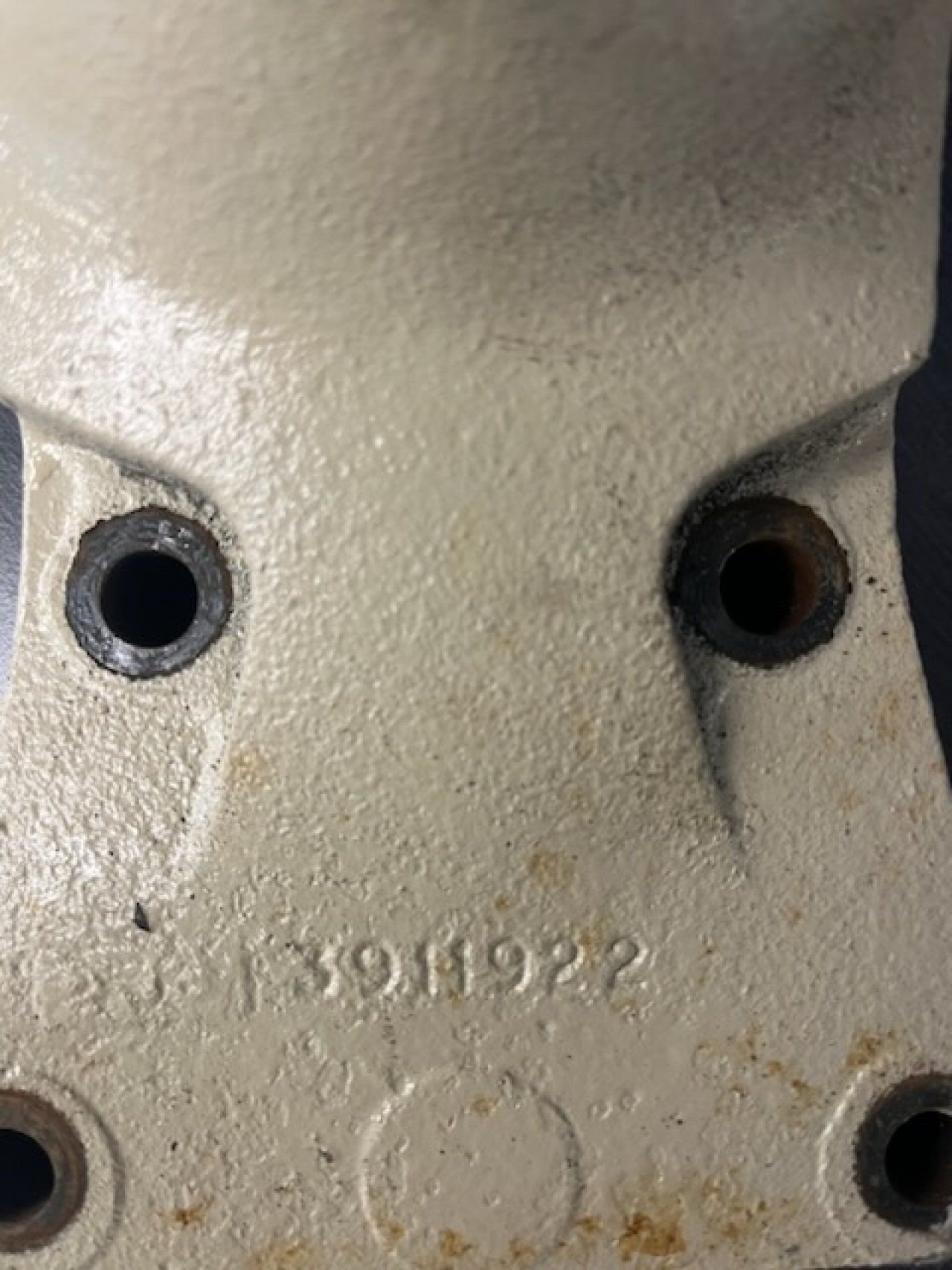 3911922 | Cummins B5.9 Engine Bracket for Sale