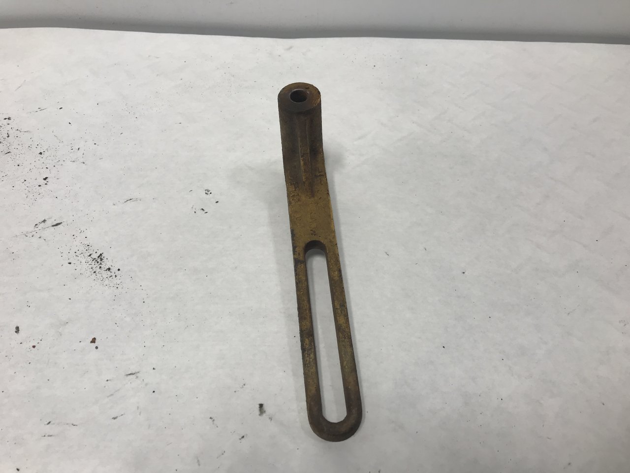 9Y-7572 | CAT C12 Engine Bracket for Sale