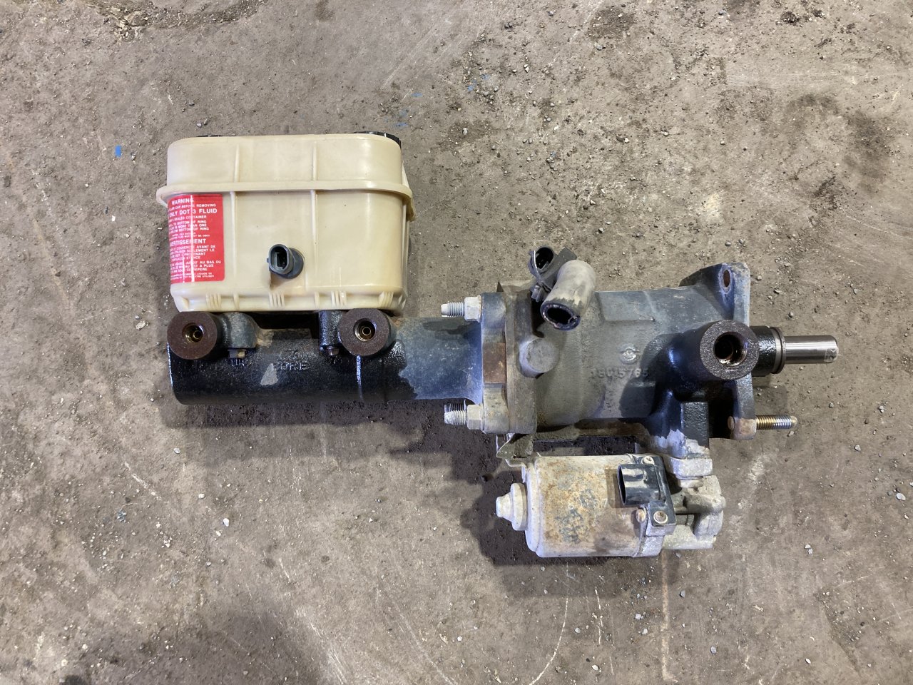 GMC C6500 Vacuum Booster for Sale