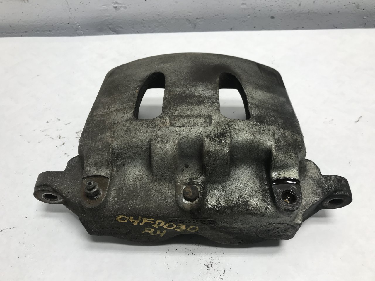 4153222 | Ford F650 Caliper for Sale