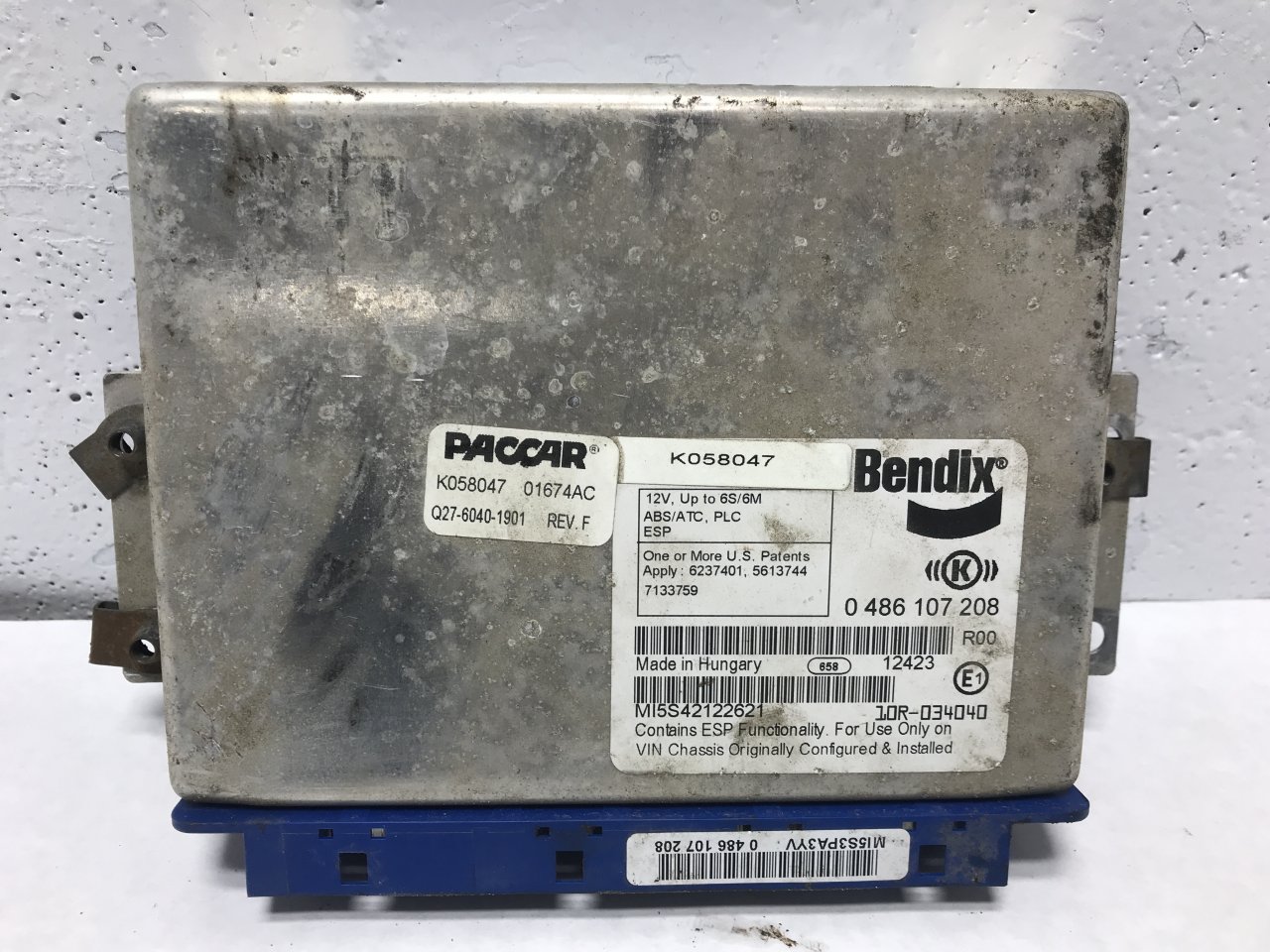 Q27-6040-1901 | Peterbilt 386 Brake Control Module (ABS) for Sale