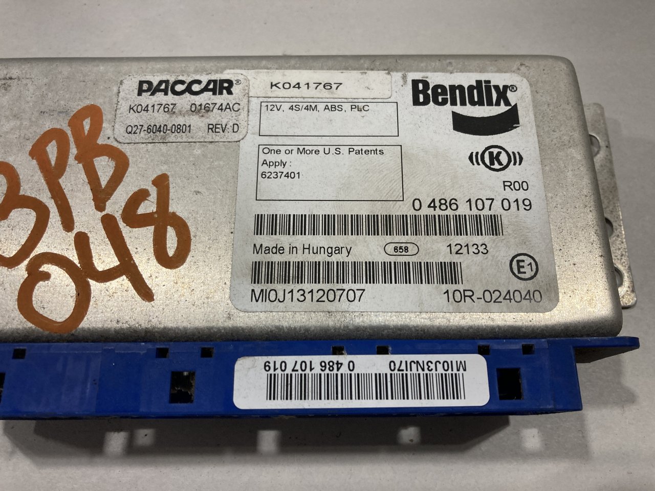 10R-024040 | Peterbilt 587 Brake Control Module (ABS) for Sale