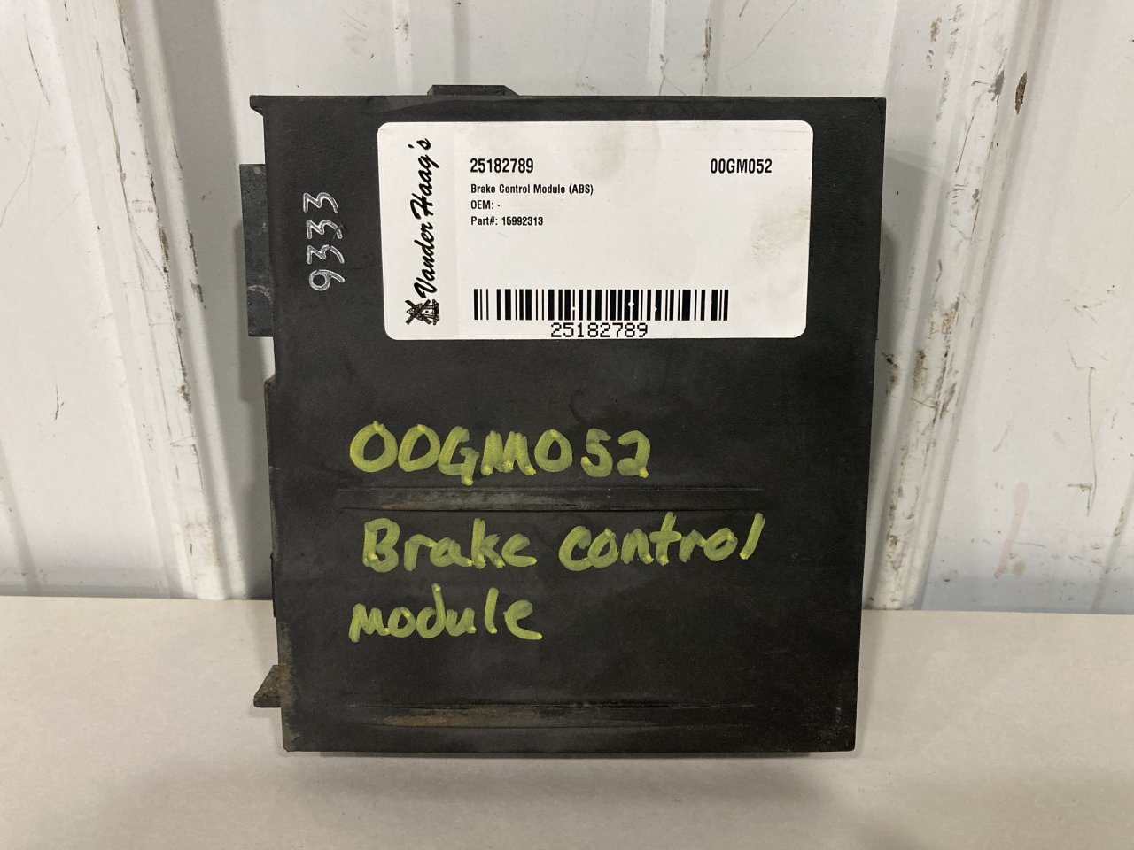 15992313 | GMC C6500 Brake Control Module (ABS) for Sale