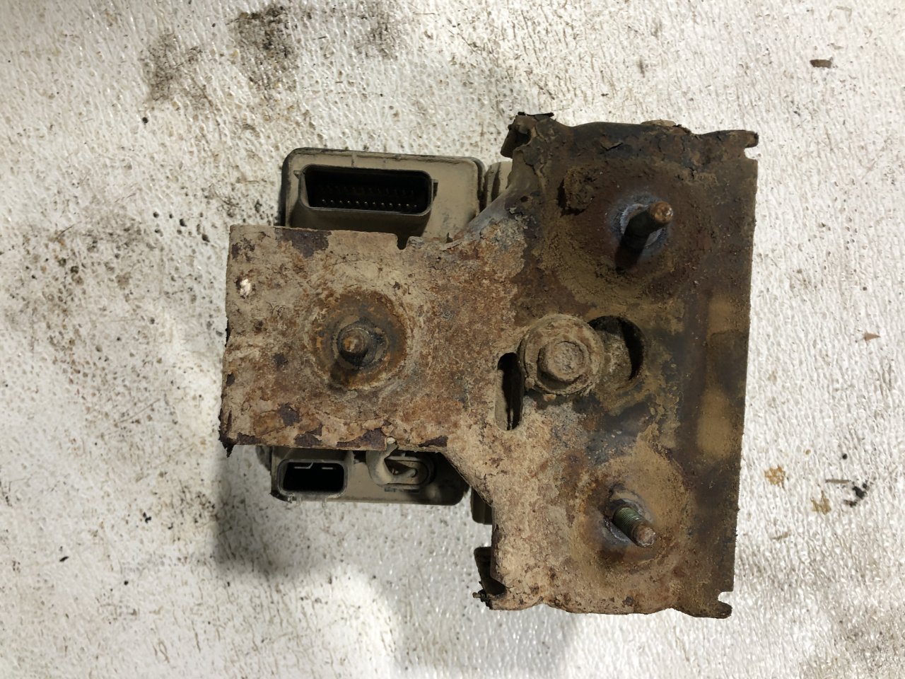 12477736 | GMC C7500 Brake Control Module (ABS) for Sale