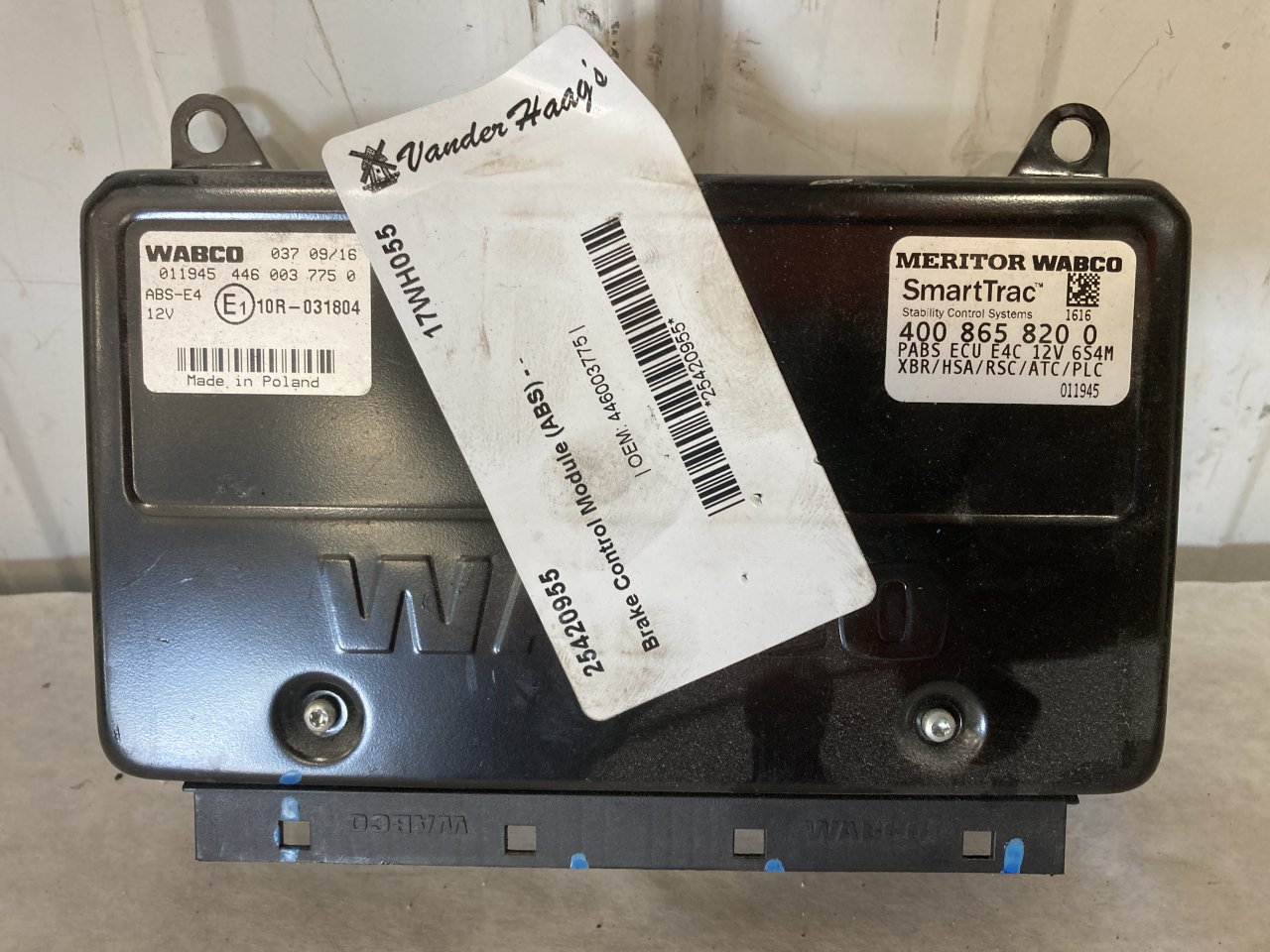 4008658200 | Freightliner CASCADIA Brake Control Module (ABS) for Sale