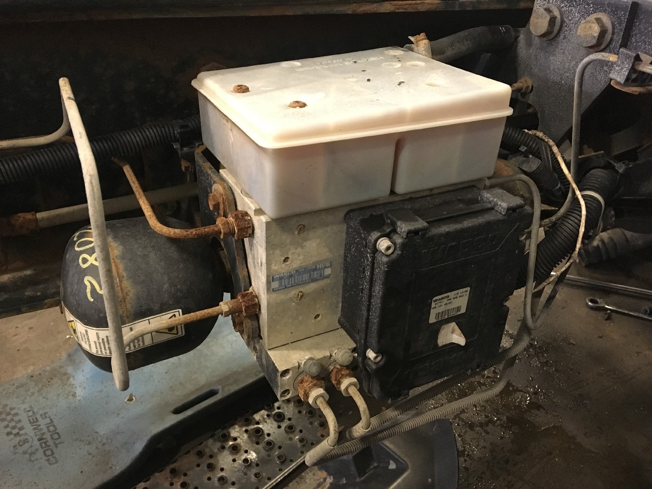 4784071120 | International DURASTAR (4300) Brake Control Module (ABS ...