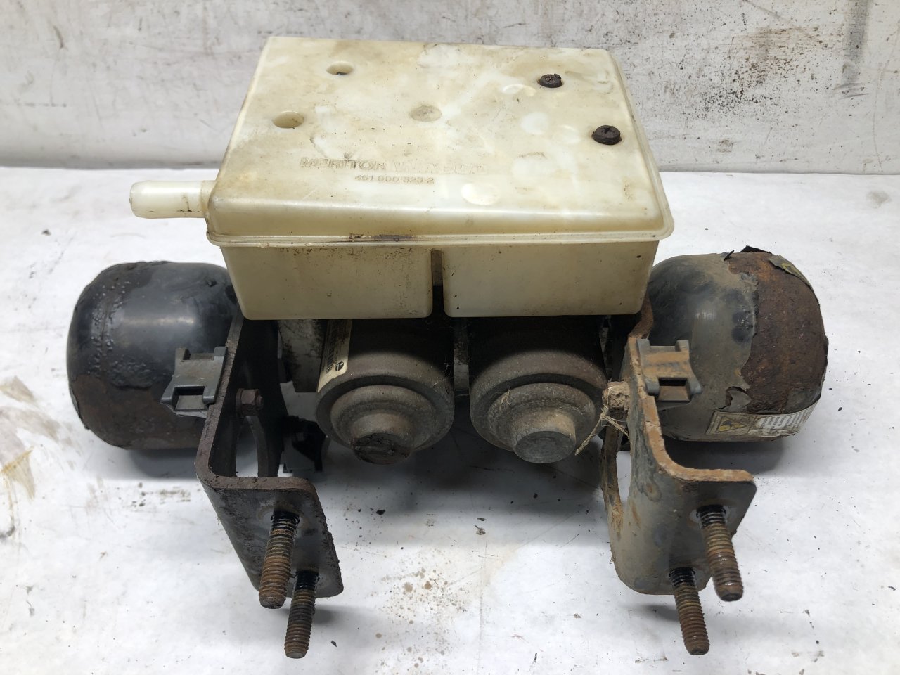 4784071140 | International DURASTAR (4300) Brake Control Module (ABS) for S