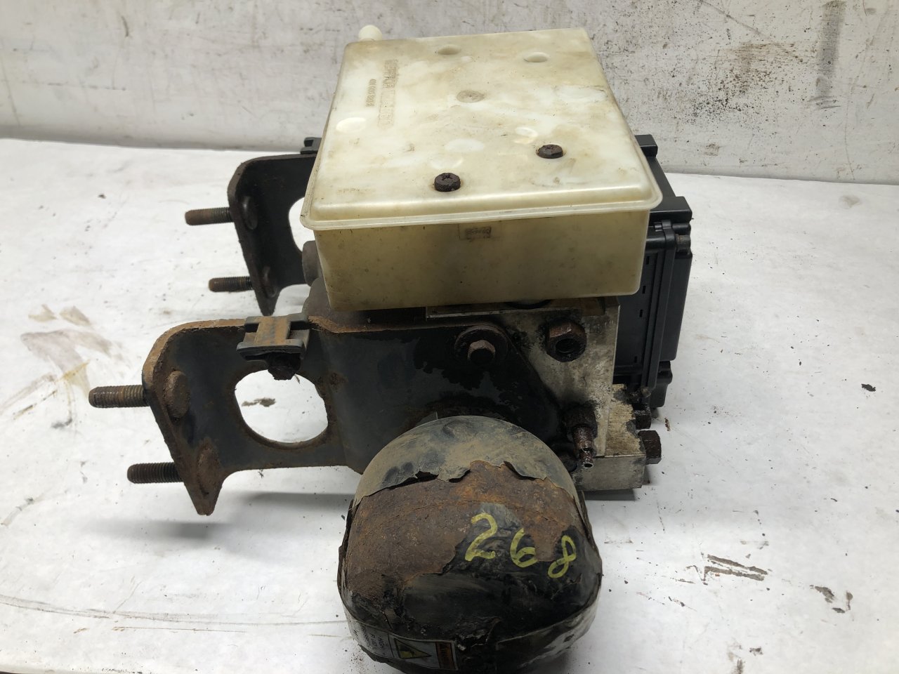 4784071140 | International DURASTAR (4300) Brake Control Module (ABS) for S