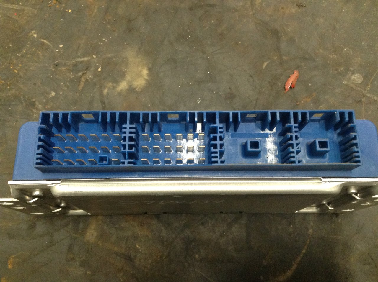 0486107001 | Volvo VNL Brake Control Module (ABS) for Sale